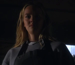 Mandy Sutton (Medium) | Villainous Beauties Wiki | Fandom