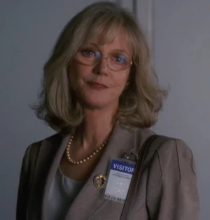 User blog:CEDJunior/Louise Leaming (Medium) | Villainous Beauties Wiki ...