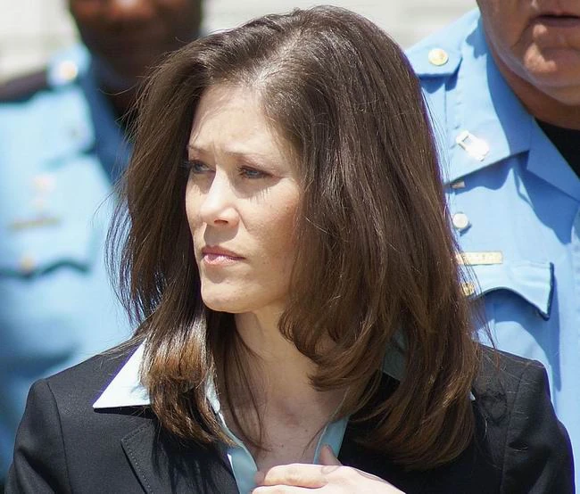 Amy Hebert | Villains History Versos Galery Wiki | Fandom