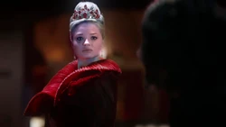 Red Queen (Once Upon a Time)/Synopsis | Villains Wiki | Fandom