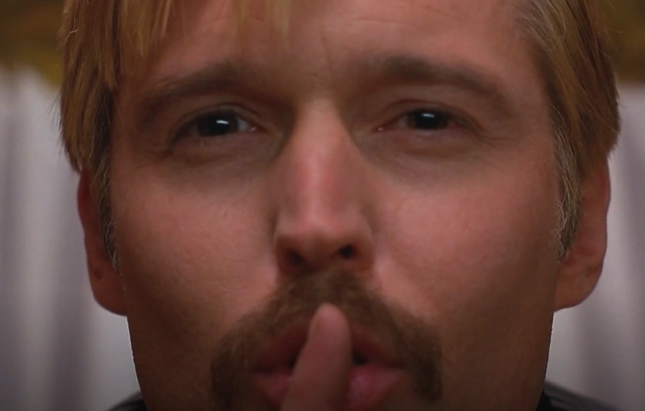 Joseph Gordon Levitt Mysterious Skin Kiss