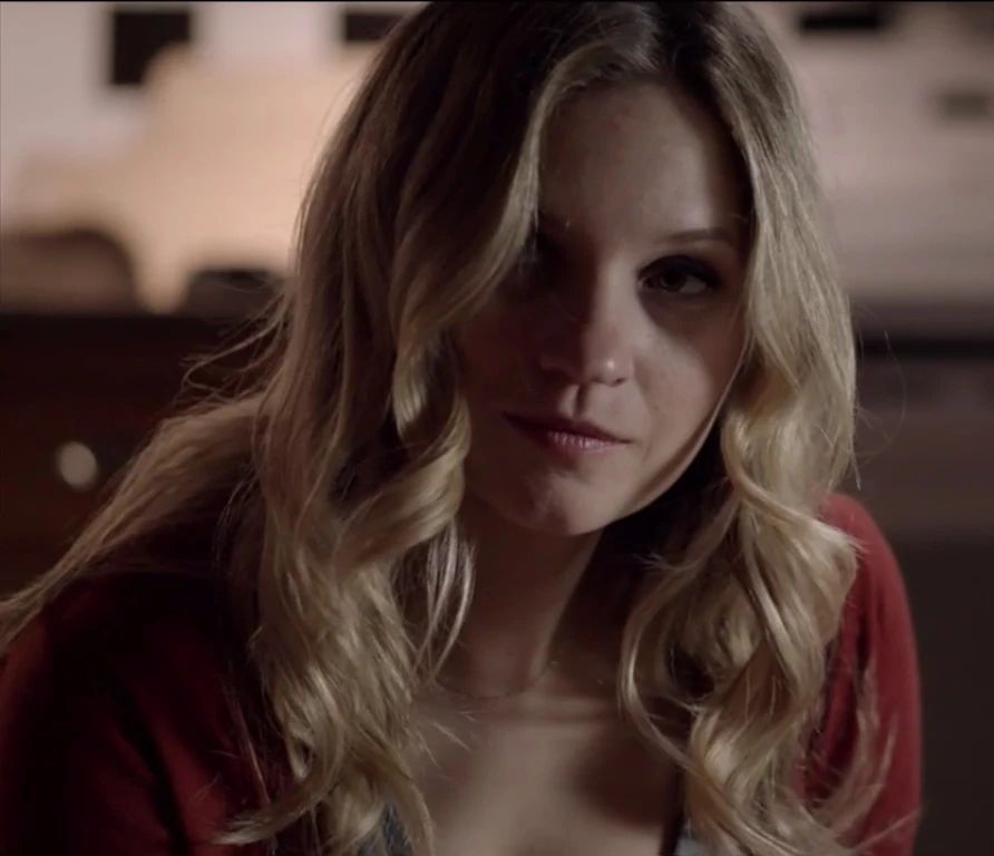 Bloody Mary (Best-Selling Murder) | Villains Wiki | Fandom