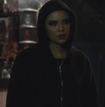 Mona Vanderwaal | Villains Wiki | Fandom