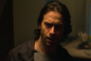 Henderson (You) | Villains Wiki | Fandom