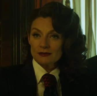 The Lady (Gotham) | Villains Wiki | Fandom