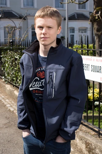 Bobby Beale | Villains Wiki | Fandom