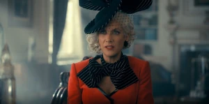 The Handler (The Umbrella Academy) | Villains Wiki | Fandom