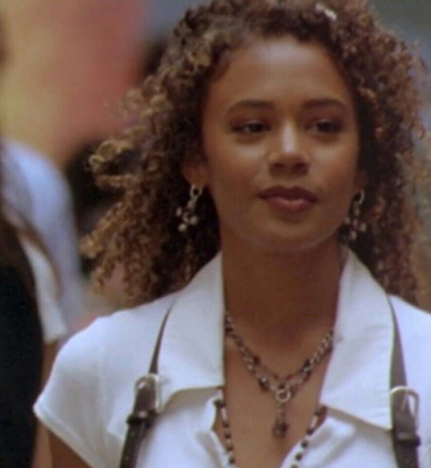 Rachel True Natural Hair