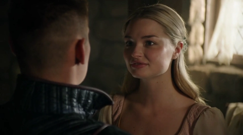 Red Queen (Once Upon a Time)/Synopsis | Villains Wiki | Fandom