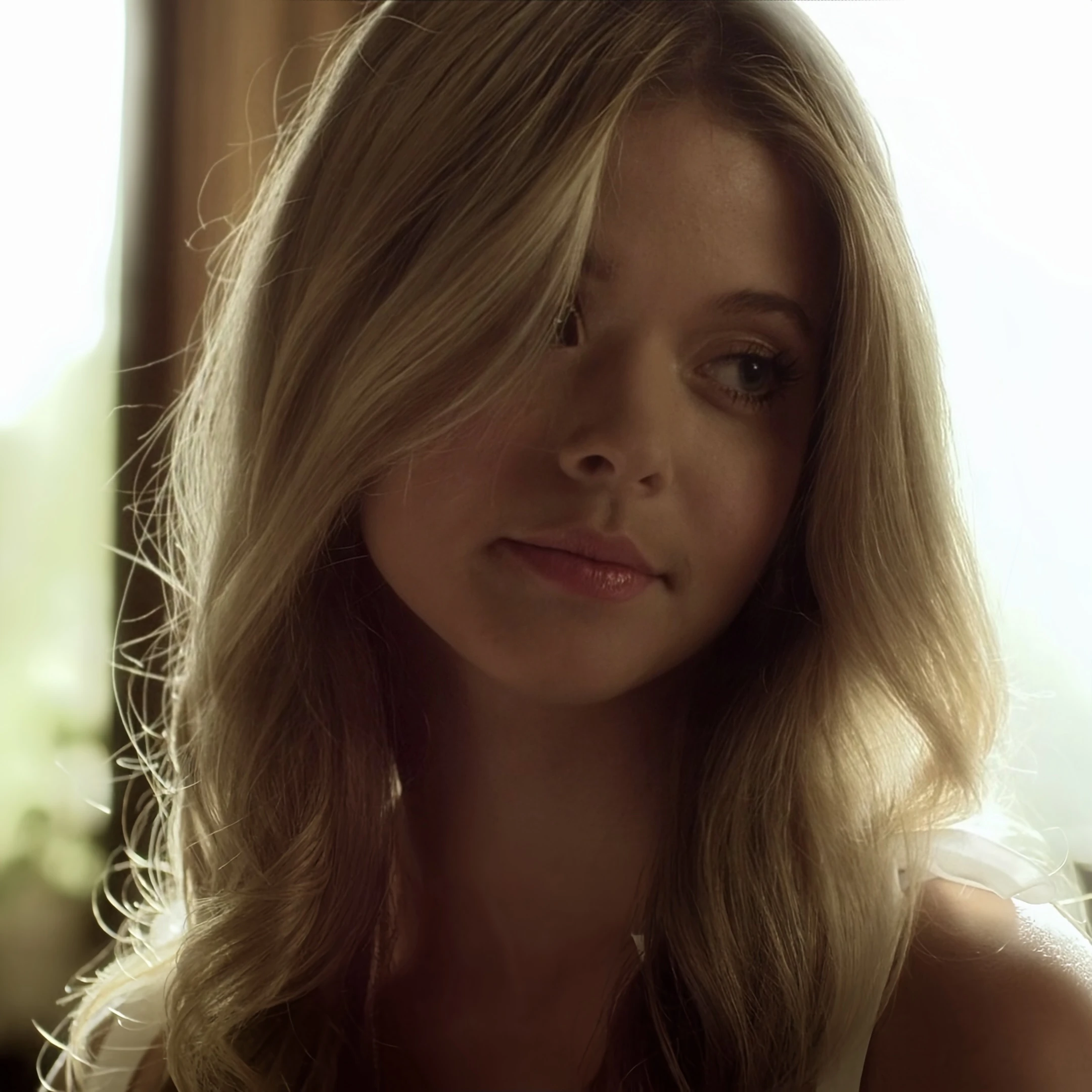 Pretty Little Liars Whose Baby Is Alison Carrying Tv Guide