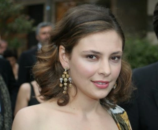 Amelie de Cettatie | Wikination | Fandom