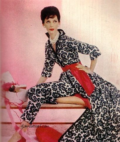 Vogue 9898 A | Vintage Sewing Patterns | Fandom