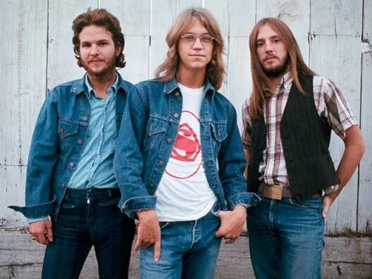 America | Vinyl Wikia | Fandom