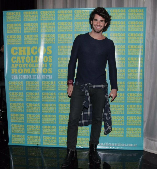 Nicolás Garnier | Violetta Wiki | Fandom