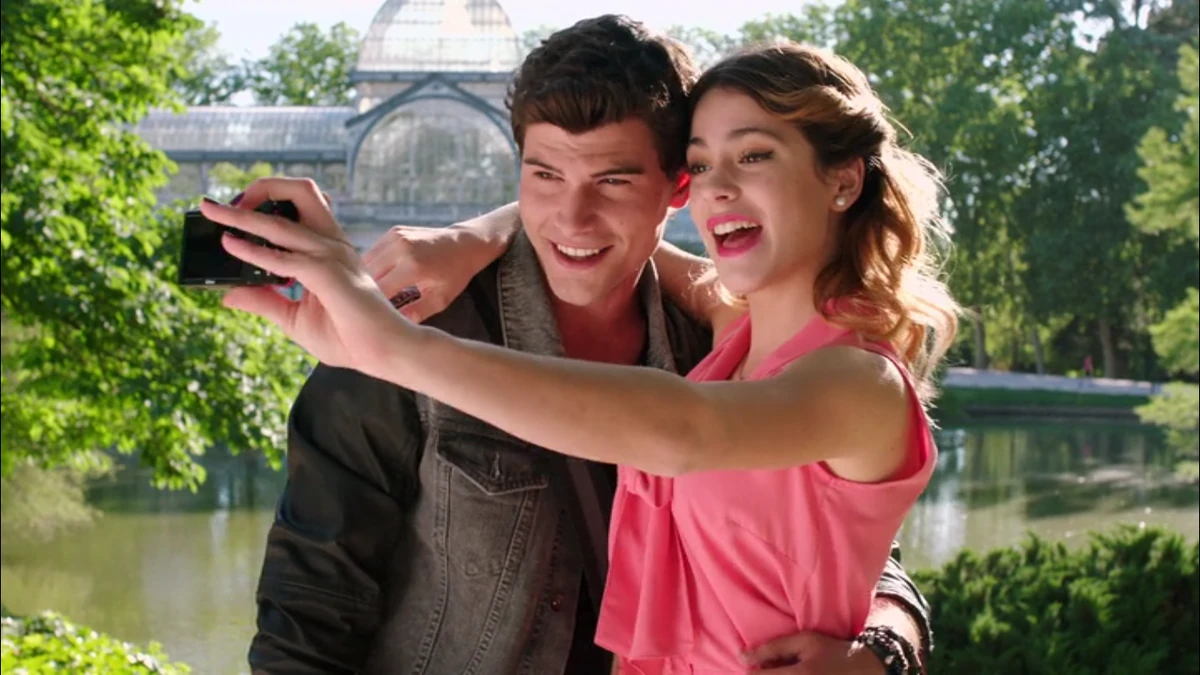 Category:Song Galleries | Violetta Wiki | Fandom