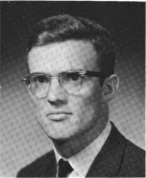 Walter Hellmut | Virginia Glee Club Wiki | Fandom