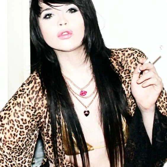 Ayesha Erotica | Virtual records Wiki | Fandom