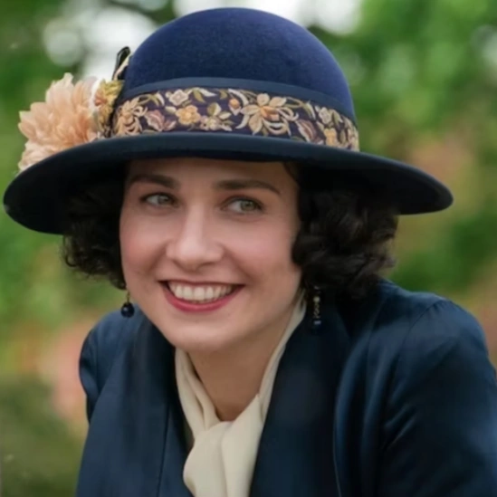 Lucy Branson | The Viscount Downton Series Wiki | Fandom