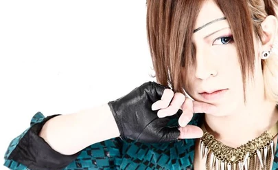 Reiya (xaa-xaa) | Wiki Visual Kei | Fandom