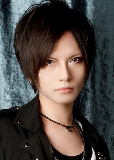 Koshi | Wiki Visual Kei | Fandom