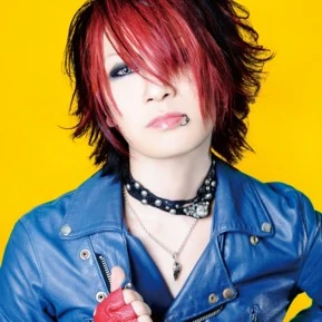 G (Gunji) | Wiki Visual Kei | Fandom