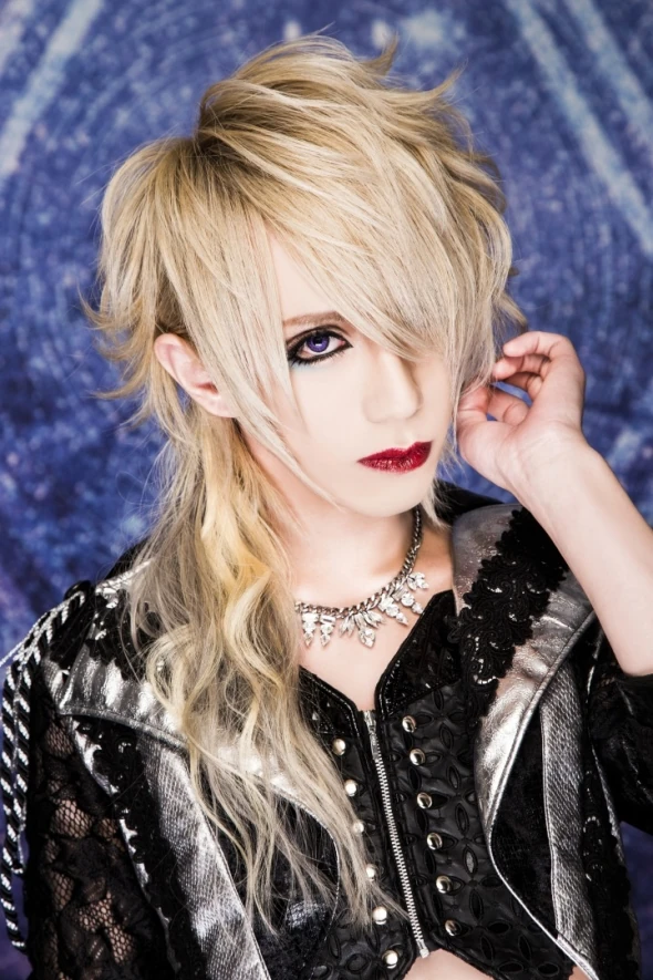 Yua (iNSOMNiA) | Wiki Visual Kei | Fandom