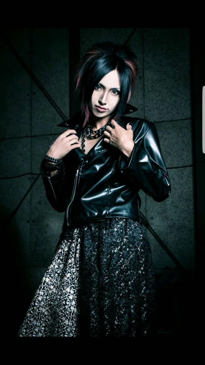 Yuki (.R) | Wiki Visual Kei | Fandom