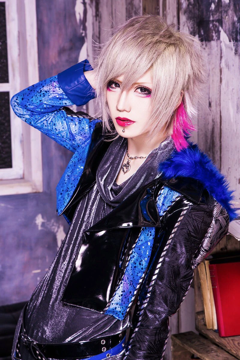 Rika (Lynoas) | Wiki Visual Kei | Fandom