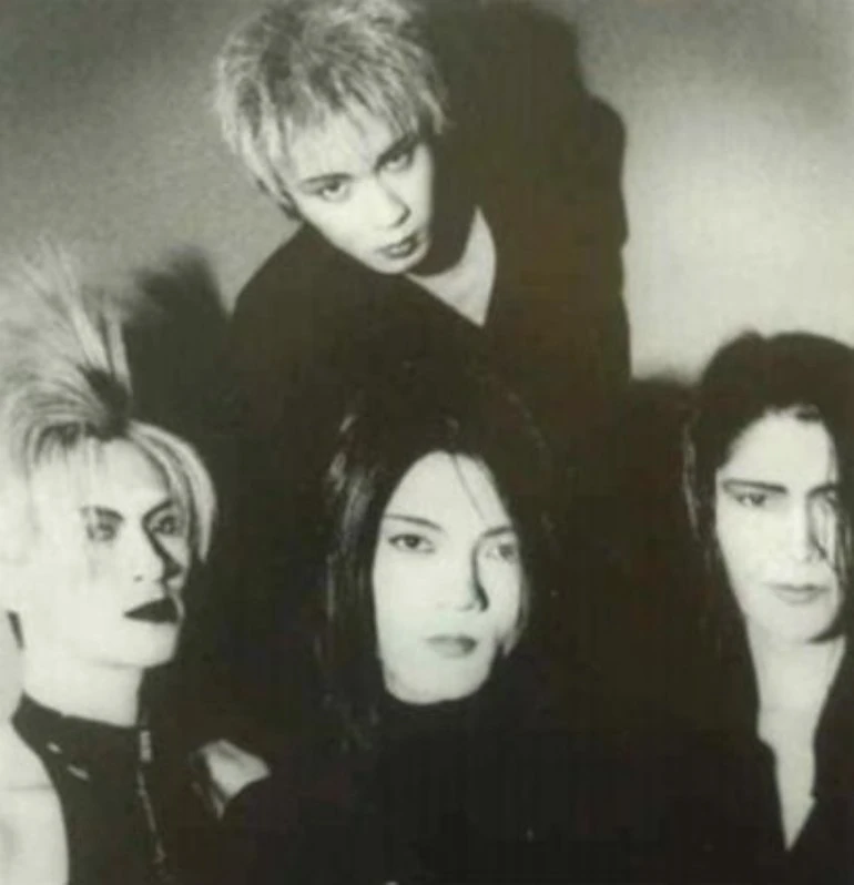 VEL-SEARTI | Wiki Visual Kei | Fandom