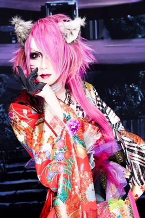Riku (Zin) | Wiki Visual Kei | Fandom
