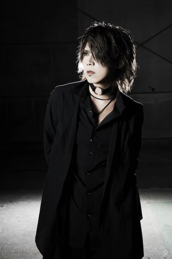Tomoya (GreeΣ) | Wiki Visual Kei | Fandom