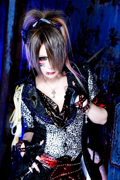 Kazuki (Royz) | Wiki Visual Kei | Fandom