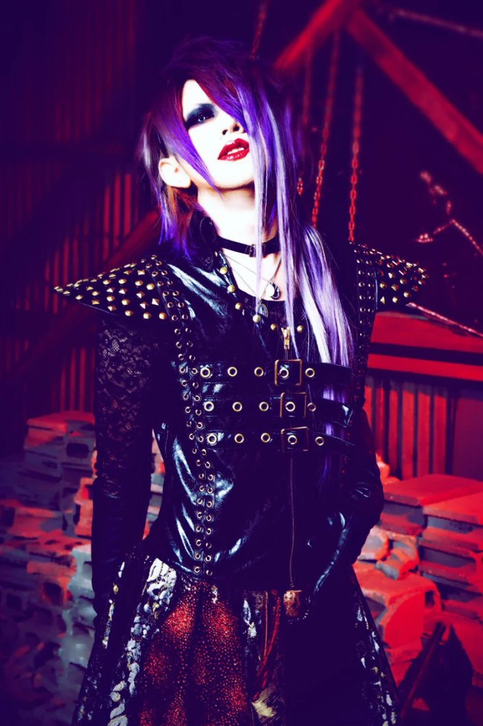 Haru (REVIVE) | Wiki Visual Kei | Fandom
