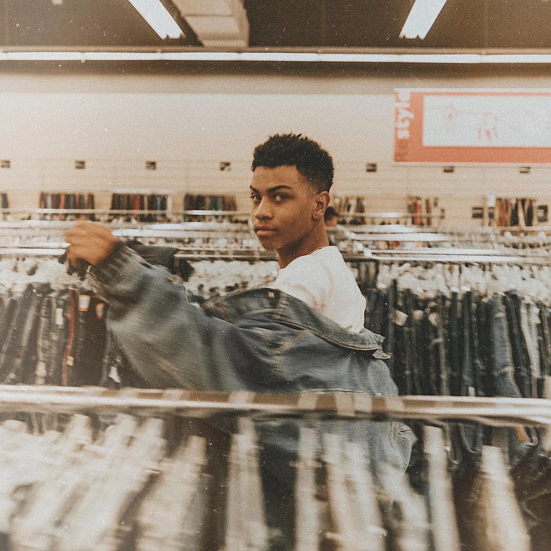 Alex | Vlgggers Wiki | Fandom