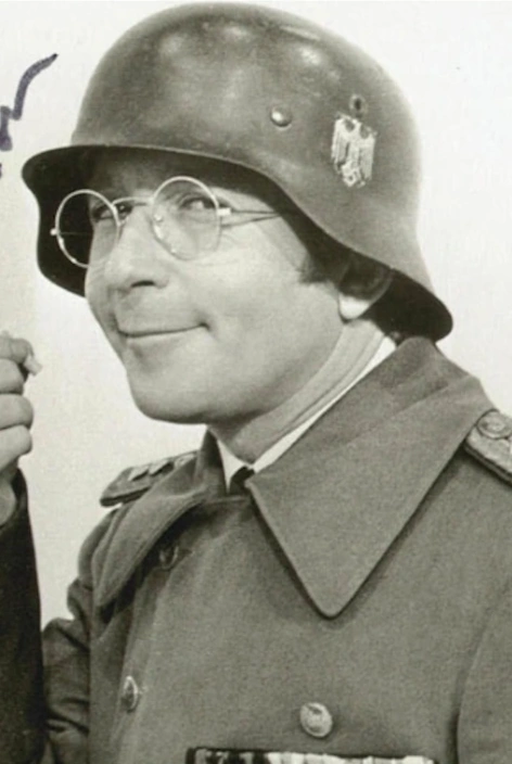 Arte Johnson | Voice Actors from the world Wikia | Fandom