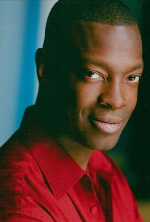 Martin Roach | Voice Actors from the world Wikia | Fandom