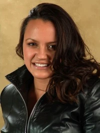 Mitzy Corona | Voice Actors from the world Wikia | Fandom