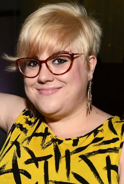 Katie Lucas | Voice Actors from the world Wikia | Fandom