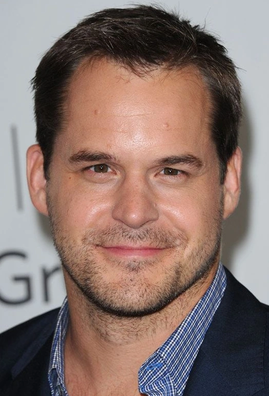 Kyle Bornheimer | Voice Actors from the world Wikia | Fandom