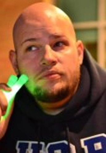 Adam Ryen | Voice Actors from the world Wikia | Fandom