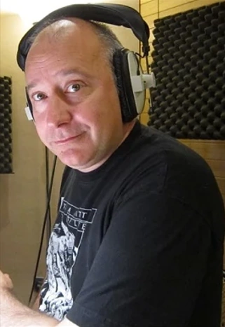 Toby Longworth | Voice Actors from the world Wikia | Fandom