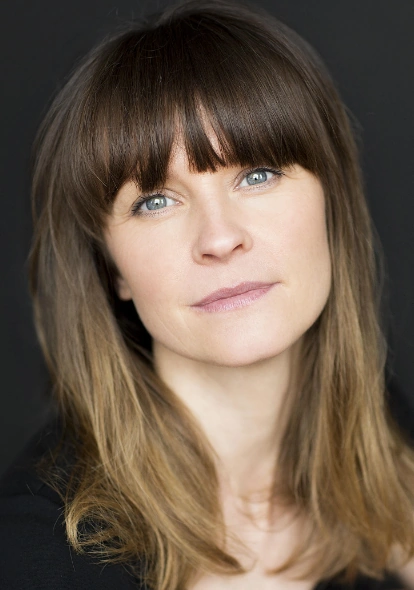 Lisa Stokke | Voice Actors from the world Wikia | Fandom