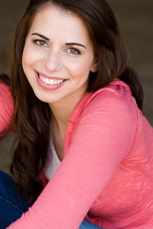 Laura Bailey | Voice Actors from the world Wikia | Fandom