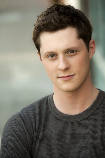 Noah Reid | Voice Actors from the world Wikia | Fandom