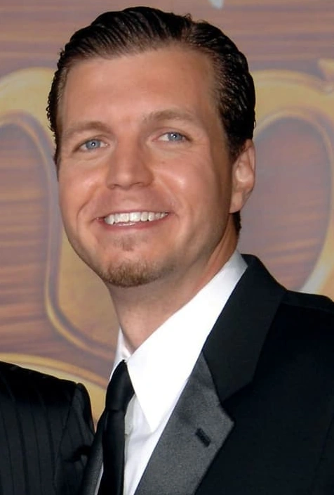 Nathan Greno | Voice Actors from the world Wikia | Fandom