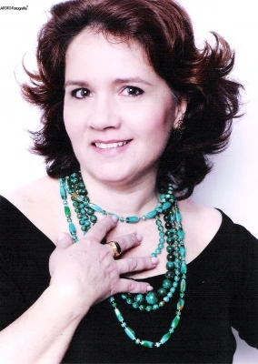 Lina Rossana | Voice Actors from the world Wikia | Fandom