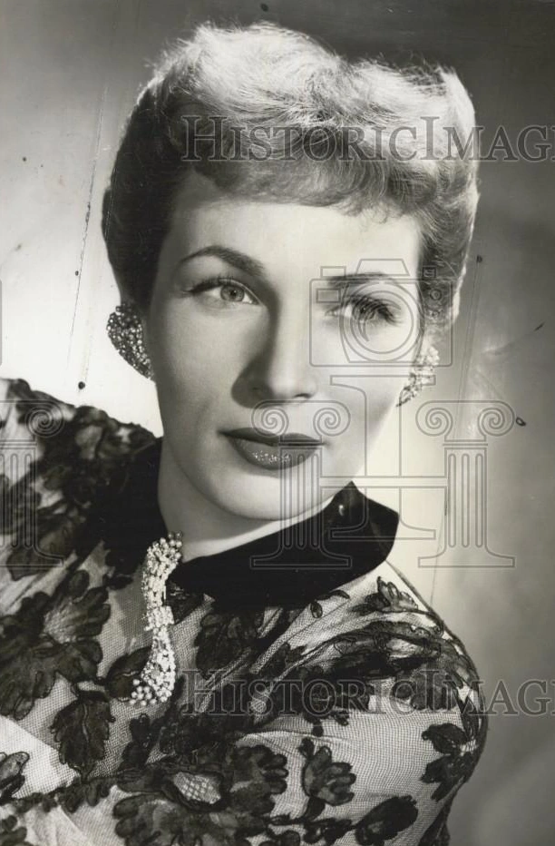 Patricia Bright | Voice Actors from the world Wikia | Fandom