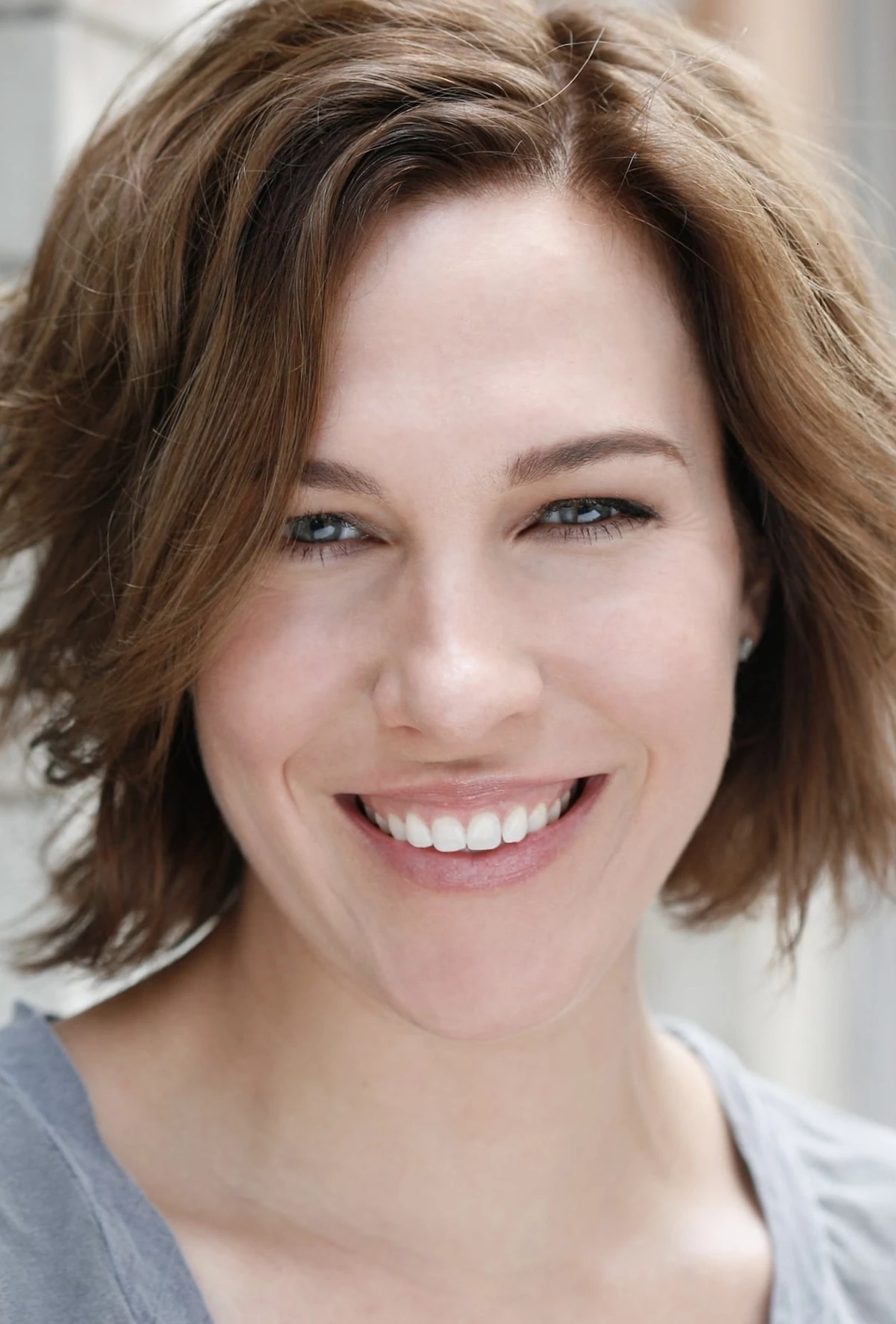 Rebecca Henderson | Voice Actors from the world Wikia | Fandom