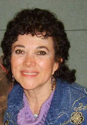 Maru Guzmán | Voice Actors from the world Wikia | Fandom