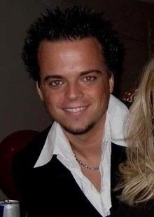 Kevin Smets | Voice Actors from the world Wikia | Fandom